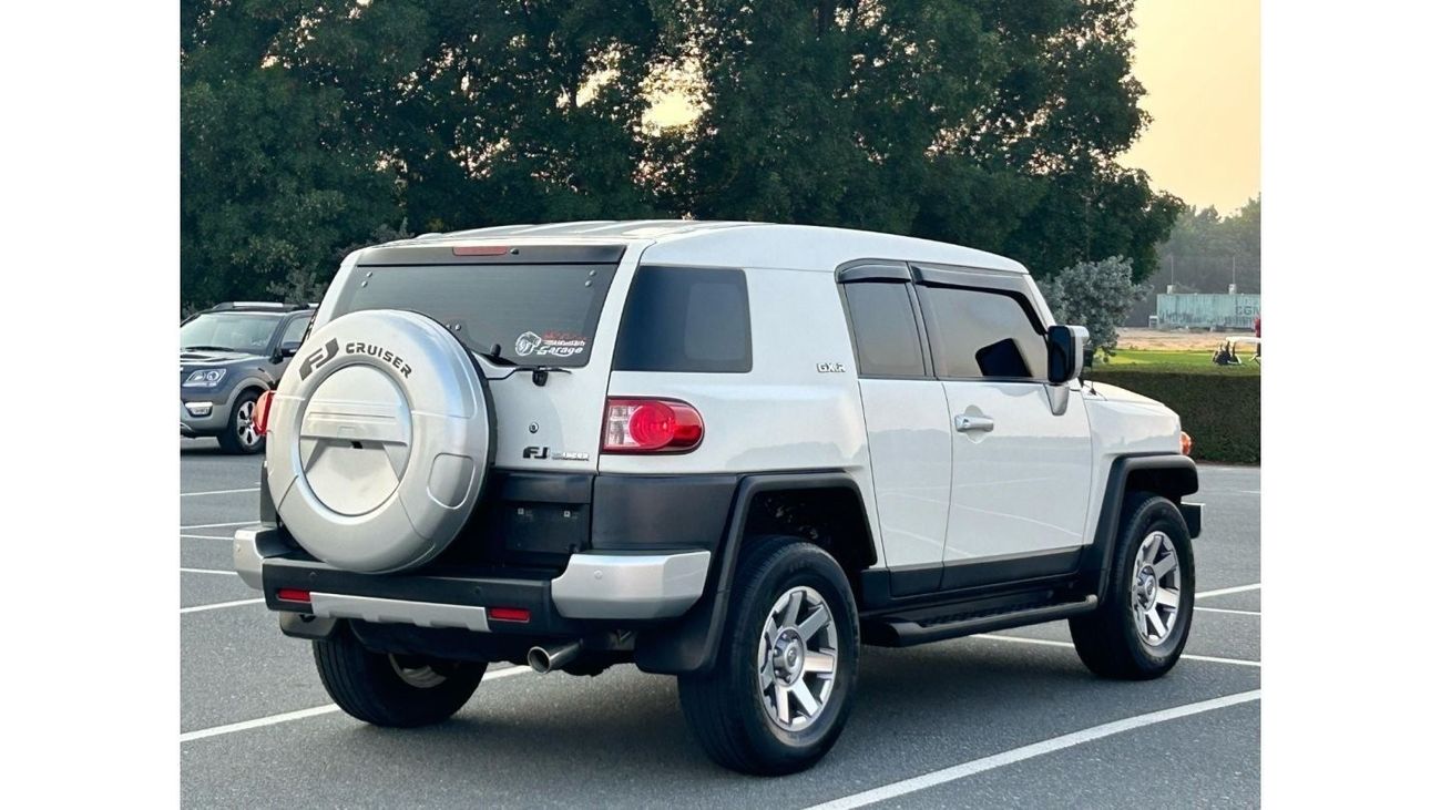 Used Toyota FJ Cruiser GXR FJ Cruiser GX.R 2017 GCC Perfect condition ...