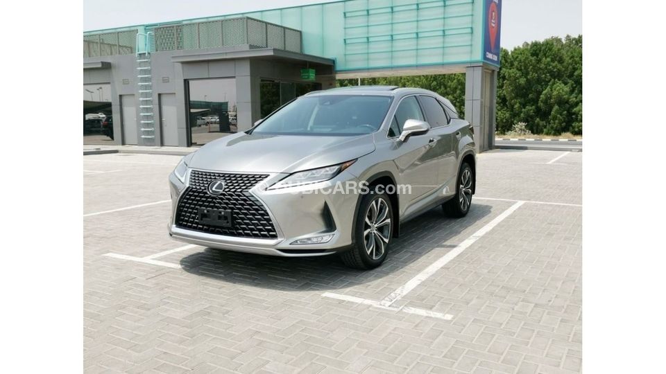 Used Lexus RX350 - 2022 - Gold 2022 for sale in Sharjah - 643697