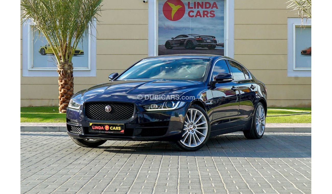 Used Jaguar XE Prestige 2018 for sale in Dubai - 694536