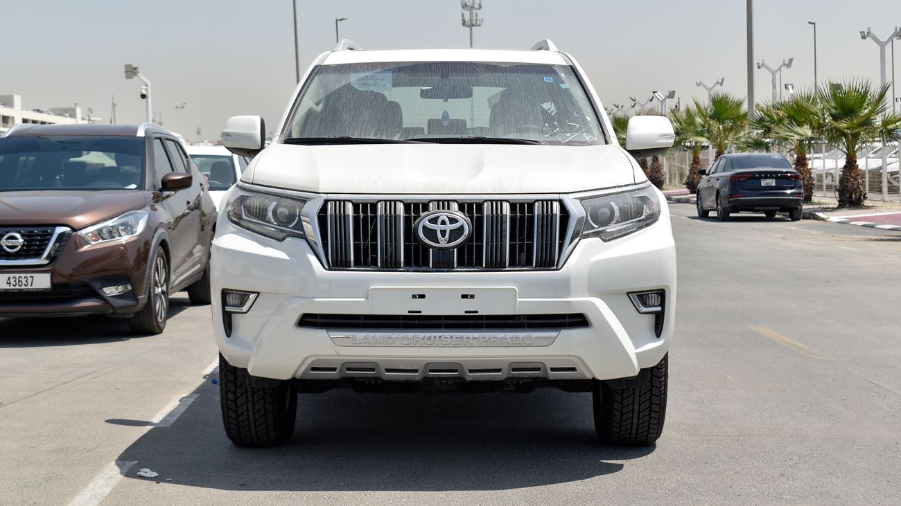 جديدة تويوتا برادو TXL 2.7L Petrol 2023 للبيع في دبي - 747061