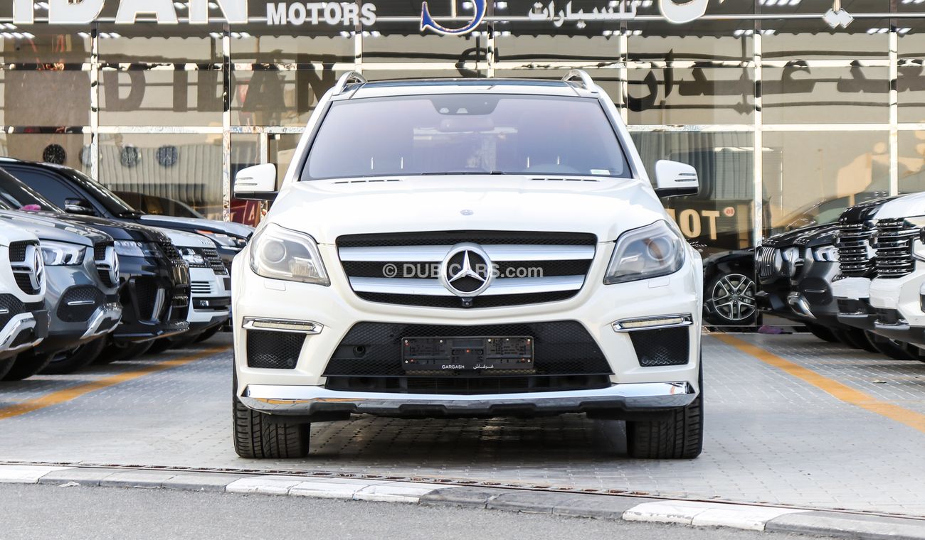 Used Mercedes-Benz GL 500 4MATIC 2016 for sale in Dubai - 477735