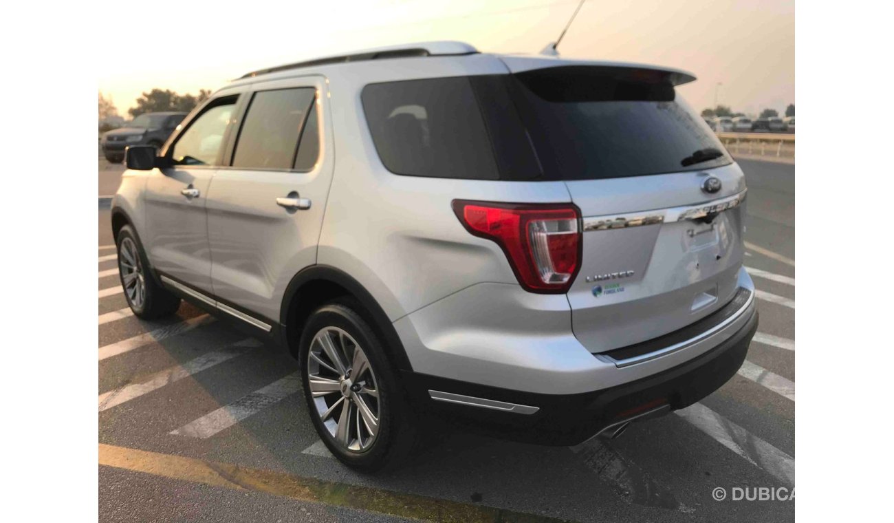 Used Ford Explorer 2018 for sale in Dubai - 276599
