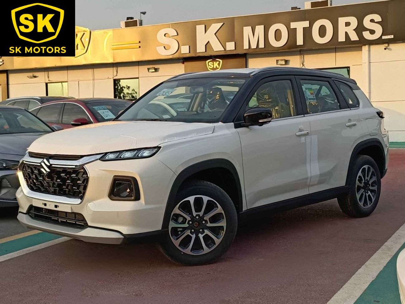 New Suzuki Grand Vitara GLX / HYBRID / DOUBLE TONE / 1.5L V4 / "9 ...