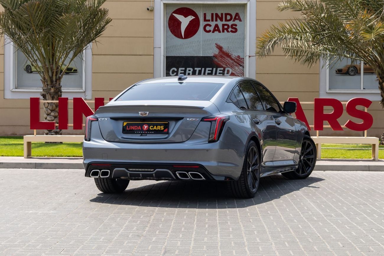Used Cadillac CT5 V 3.0T 2022 for sale in Dubai - 871907
