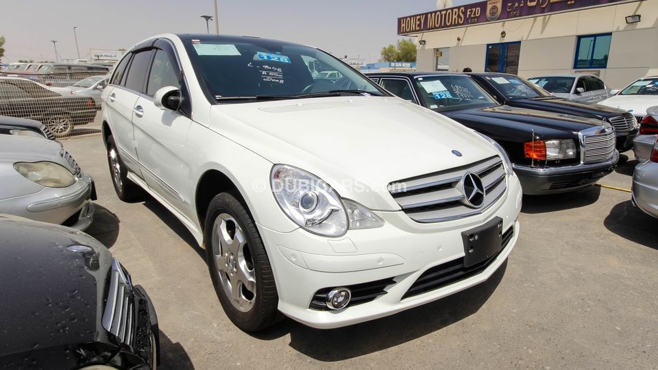 Used Mercedes-Benz R 550 4matic 2008 for sale in Dubai - 61527