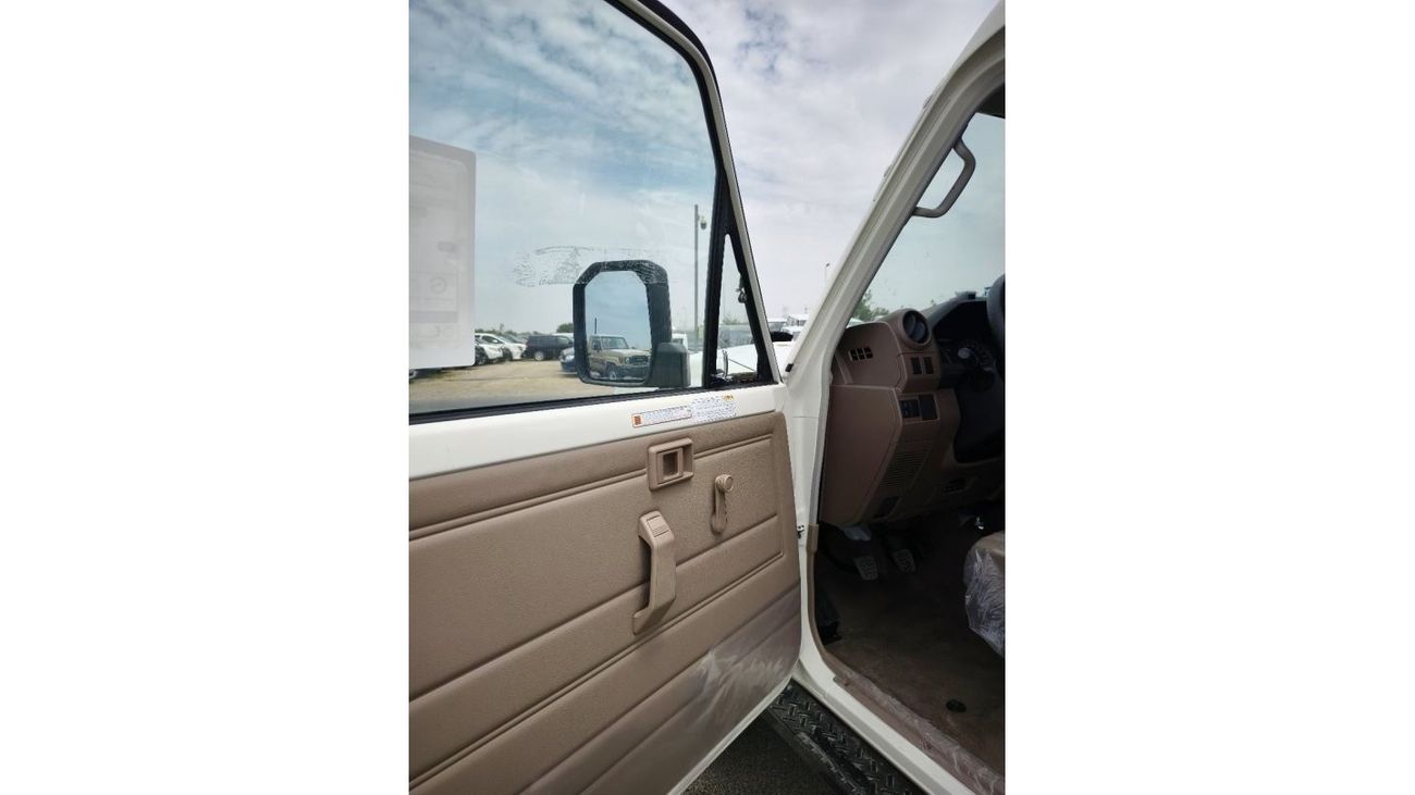 New Toyota Land Cruiser Hard Top 2024 Land Cruiser LC78 4.5L V8 Diesel With Diff-lock 2024 for ...