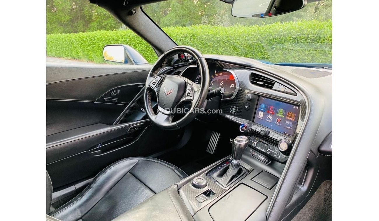Used 2LT CHEVROLET CORVETTE STINGRAY C7 BODYKIT ZO6 USA 2015 2015 for sale in Dubai - 660838