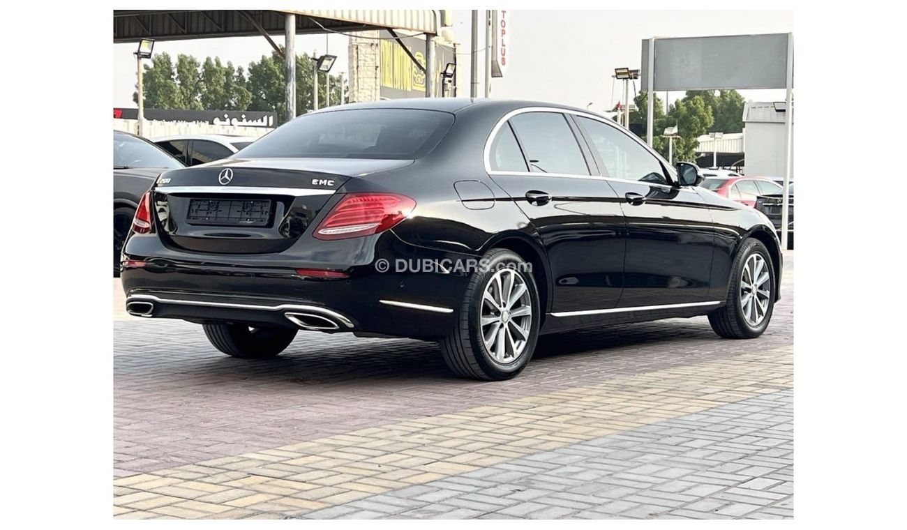 Used Mercedes-Benz E200 Std E200 2017 for sale in Dubai - 694892