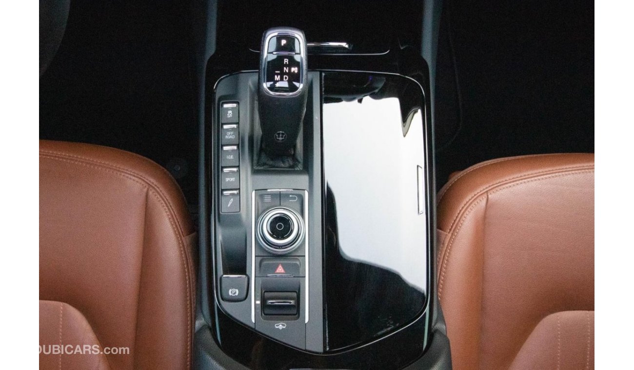 Used Maserati Levante M161 2019 for sale in Dubai - 580940