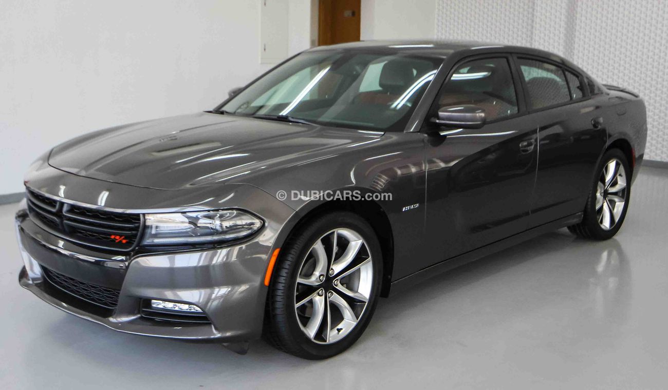 Used Dodge Charger R/T HEMI Badge 2016 for sale in Dubai - 126976