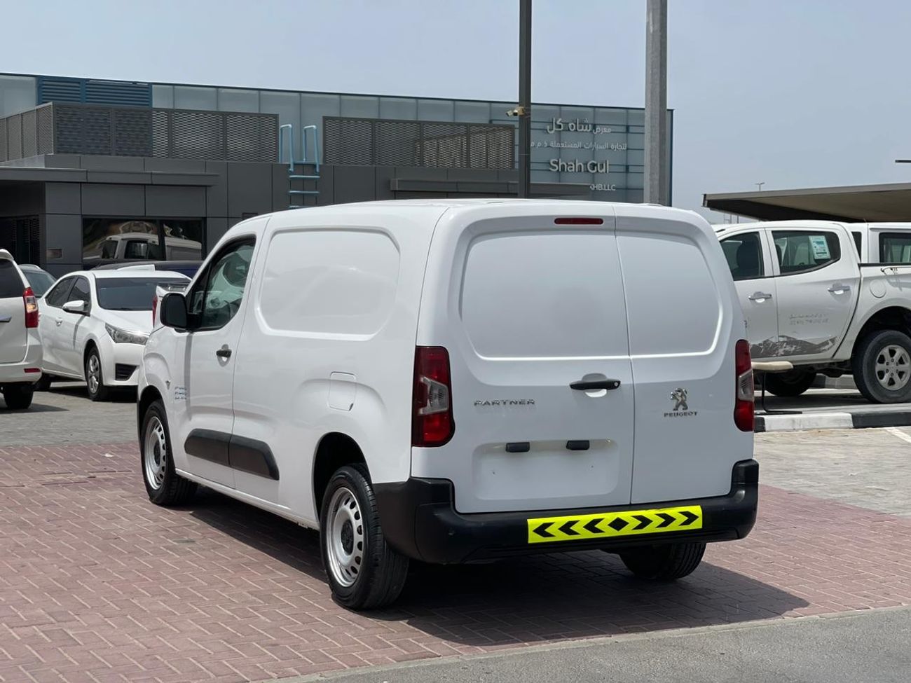 Used Peugeot Partner 2020 I Van I Ref#343 2020 for sale in Sharjah - 772247
