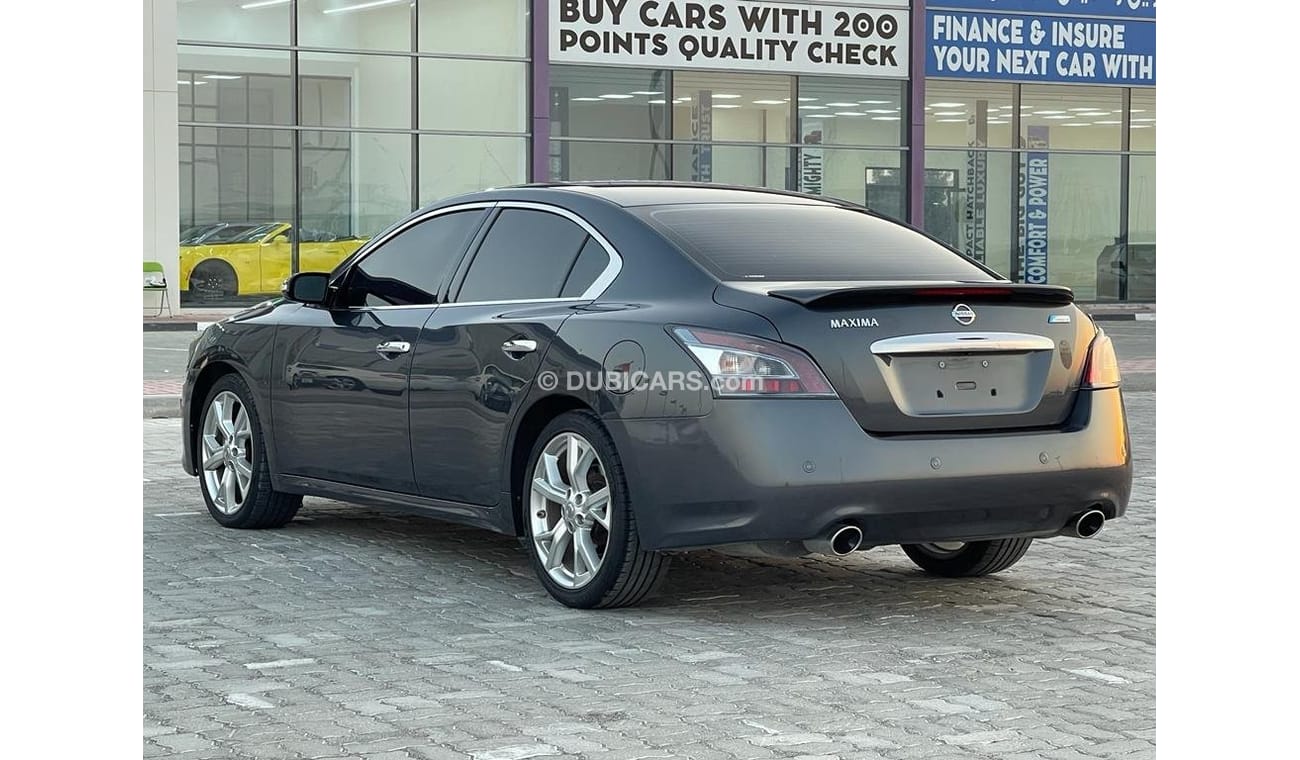 Used Nissan Maxima SV 2013 for sale in Dubai - 555751