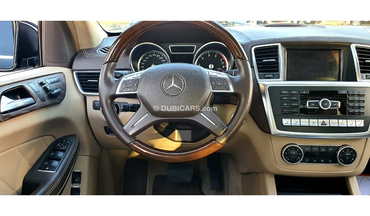 Used Mercedes-Benz GL 500 Super Clean 2013 for sale in Dubai - 492683