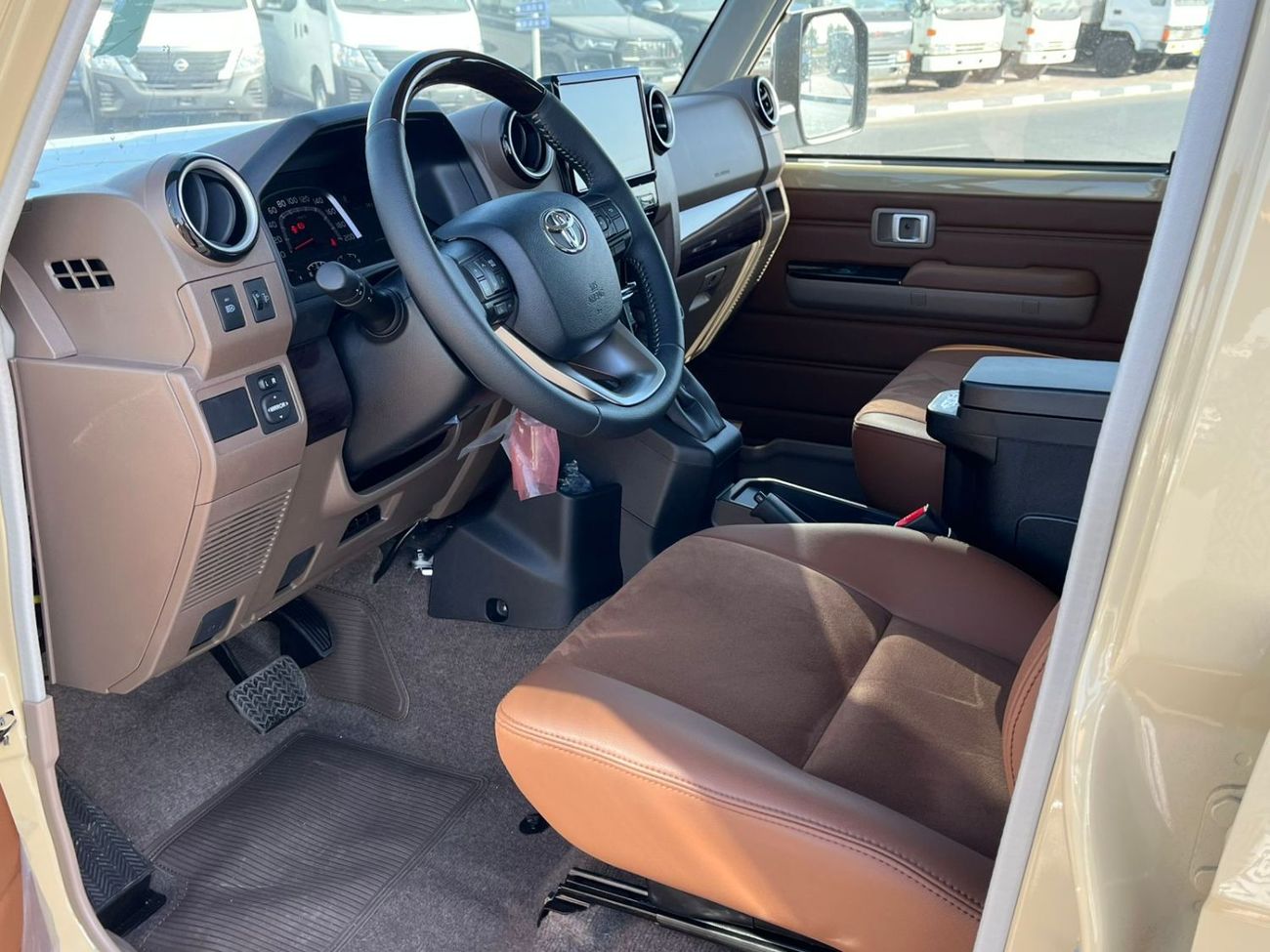 New Toyota Land Cruiser 70 TOYOTA LC76 HARDTOP 4.0L PETROL FULL 2025 ...