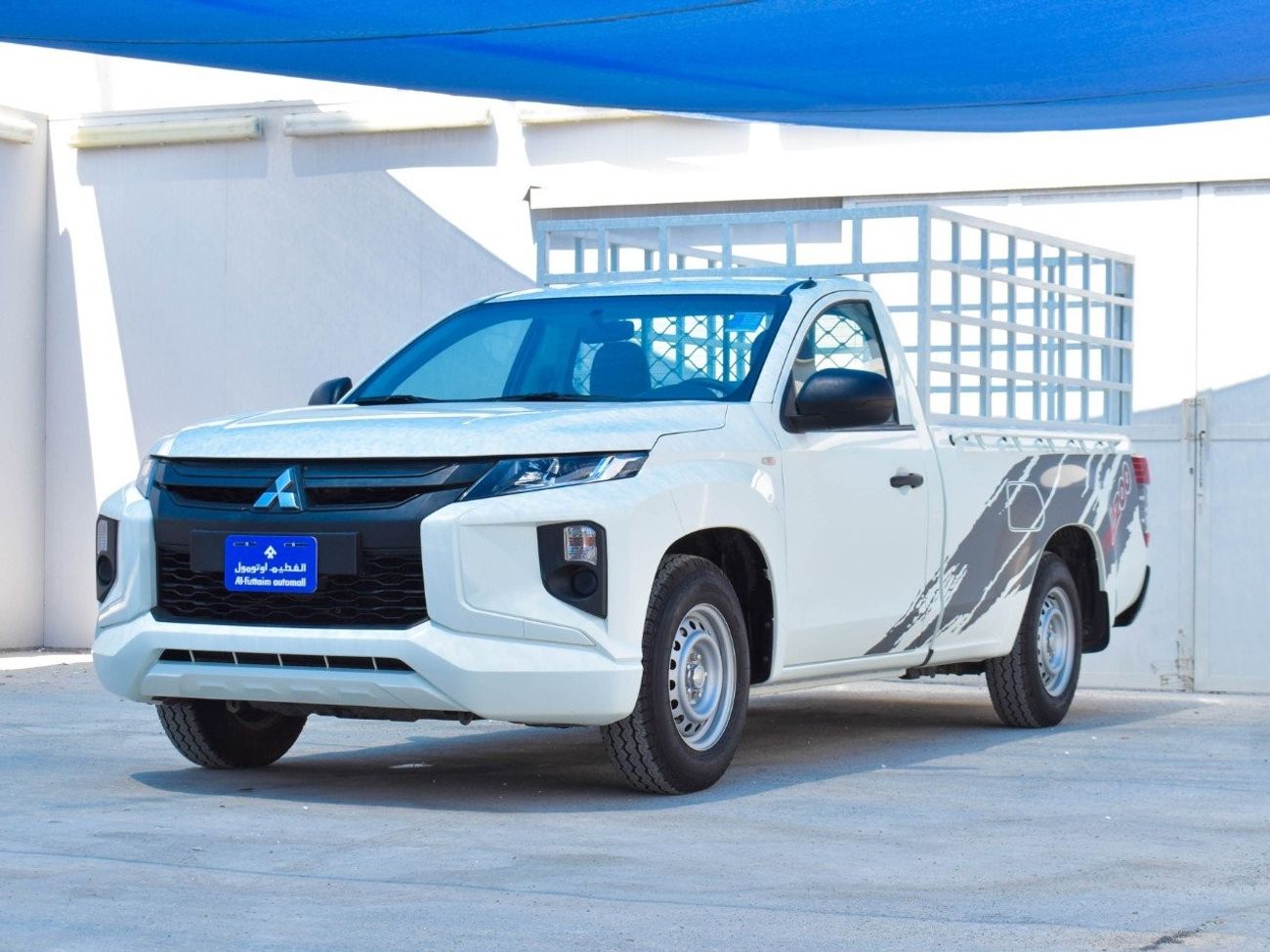 Used Mitsubishi L200 XL 2WD 2.4 2022 for sale in Dubai - 605765