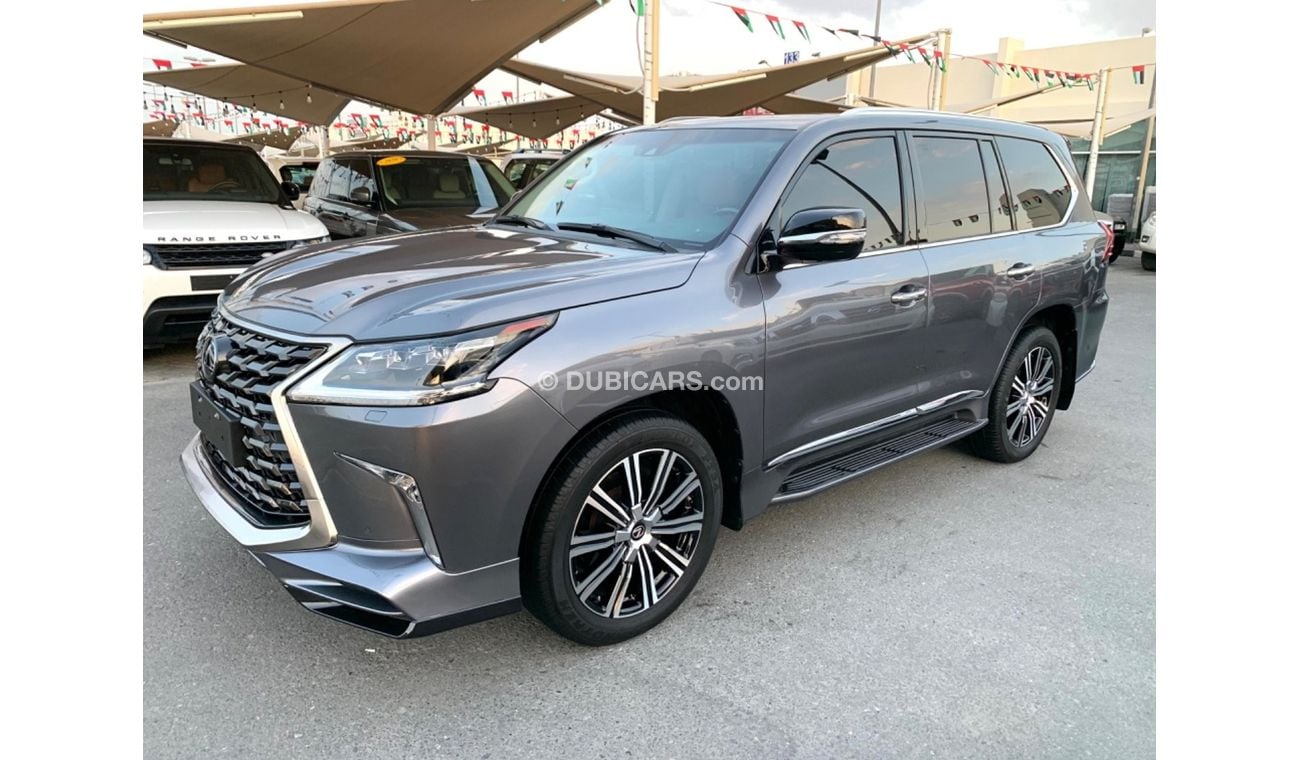 Used Lexus LX570 2016 for sale in Sharjah - 695821