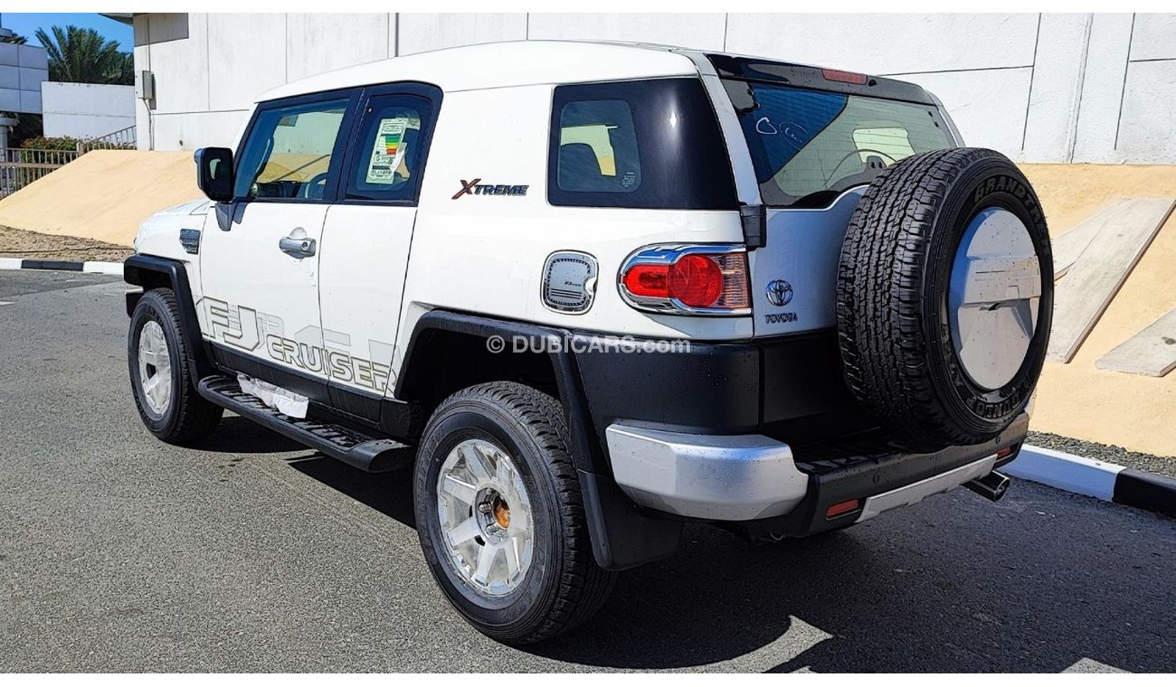New TOYOTA FJ CRUISER 4.0L 2023 for sale in Dubai - 586760