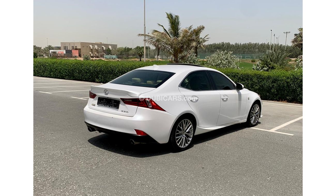 Used Lexus IS300 2016 for sale in Dubai - 516901