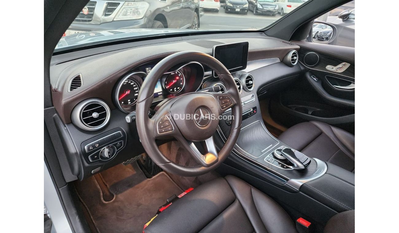 Used Mercedes-Benz GLC 300 Std Mercedes GLC 250 2018 for sale in Dubai ...