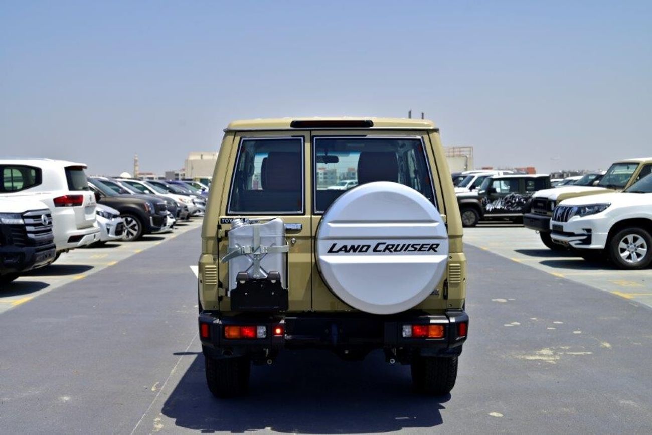 New Toyota Land Cruiser 70 71 SWB LX-Z 4.0L Petrol 4WD AT 2024 for sale in Dubai - 753910