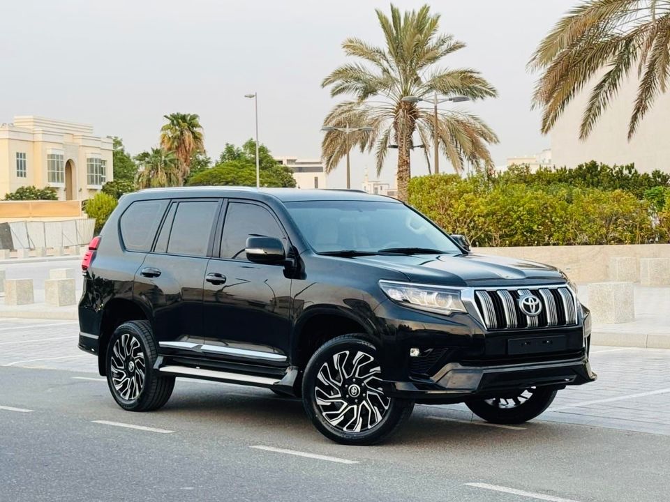 Used Toyota Prado Years 2020 VXR 2.7L AWD 2020 for sale in Dubai - 910194