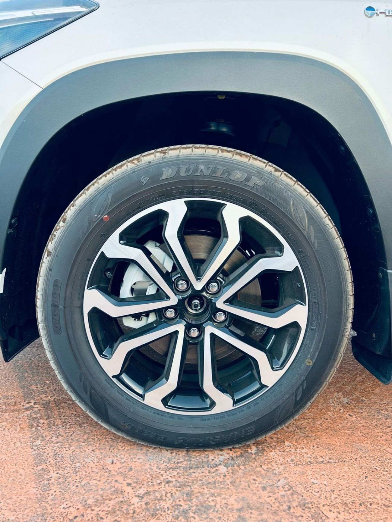 New Toyota Frontlander 2.0 Petrol Engine + Hybrid , fully loaded with 5 ...