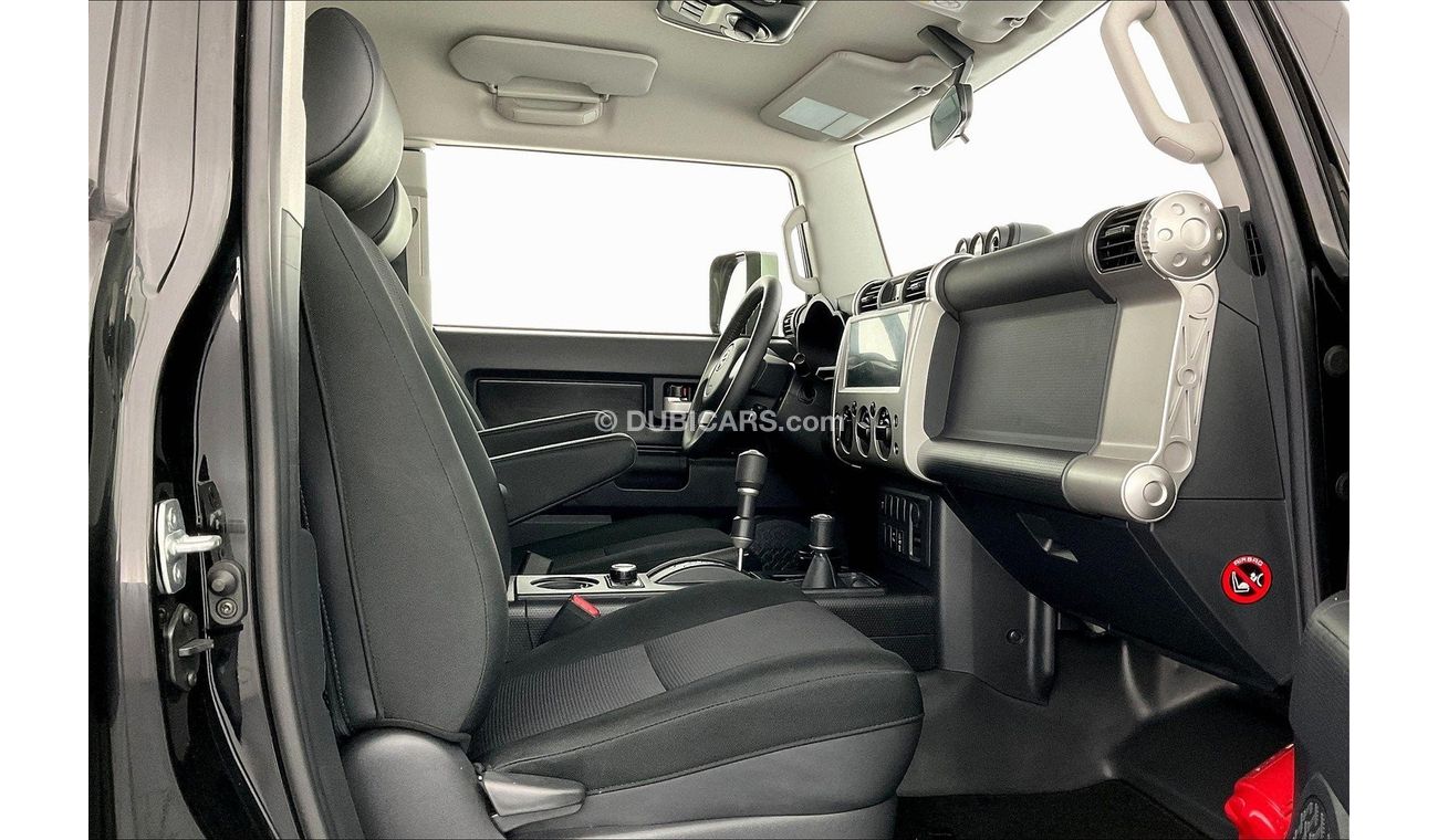 Used Toyota FJ Cruiser GXR 2022 for sale in Dubai - 633305