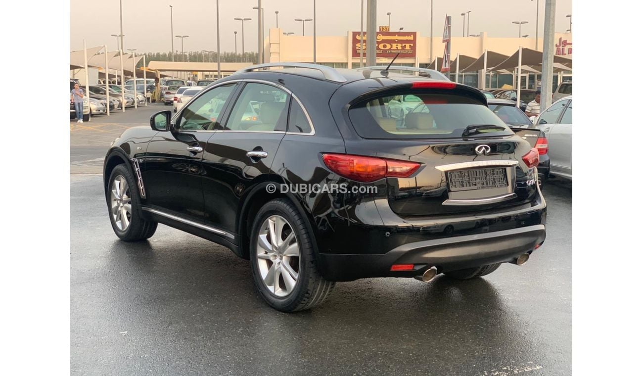 Used Infiniti QX70 Infiniti QX 70_2014_GCC_Excellent_Condithion _Full ...