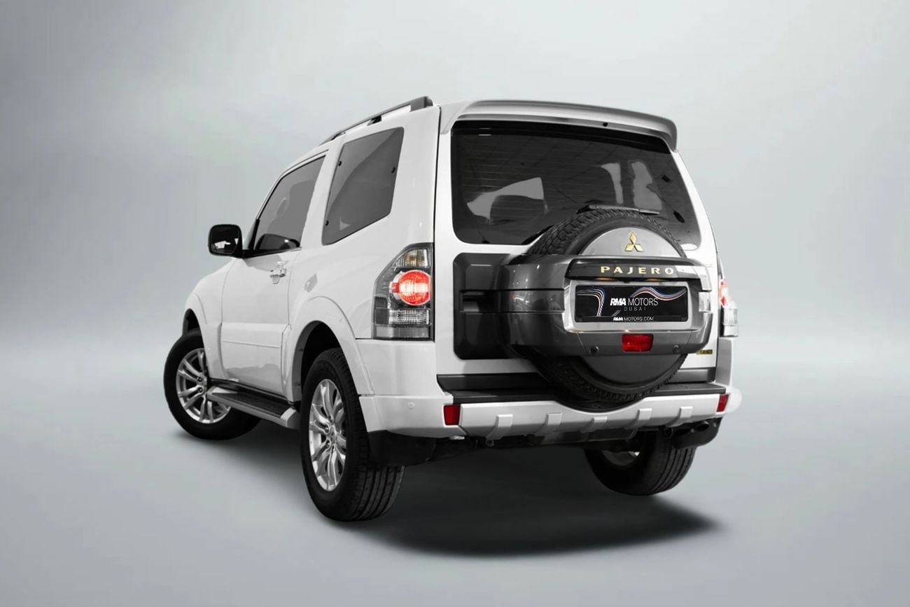 Used Mitsubishi Pajero GLS 3.8L 2018 for sale in Dubai - 792280