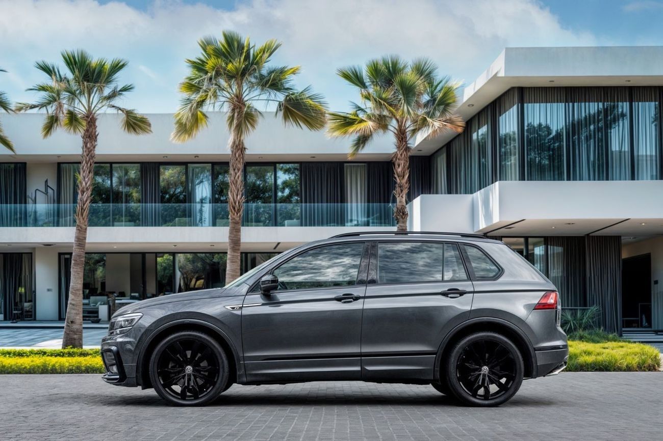 Used Volkswagen Tiguan R-LINE|BLACK EDITION | 1,958 P.M | 0% ...