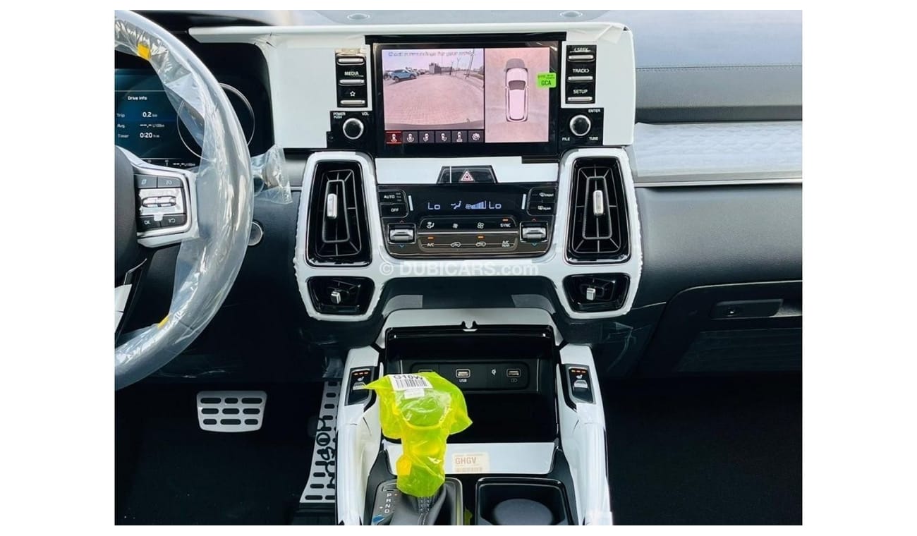 New Kia Sorento 2.5L 4WD HI OPT 2023 for sale in Dubai - 635682