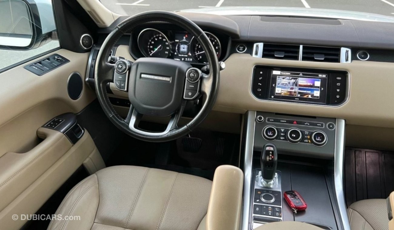 Used Land Rover Range Rover Sport 3.0L V6 2016 for sale in Sharjah - 691673