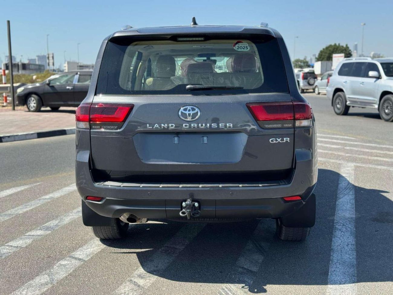 New 2025 Toyota Land Cruiser GXR 4.0L AT Petrol Full Option 2025 for sale in Dubai - 835938