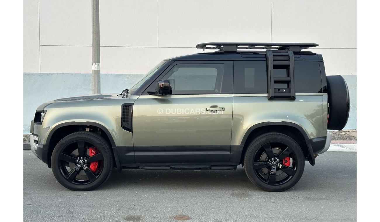 Used Land Rover Defender P400 90 SE 3.0L (5 Seater) 2023 for sale in Dubai - 800384
