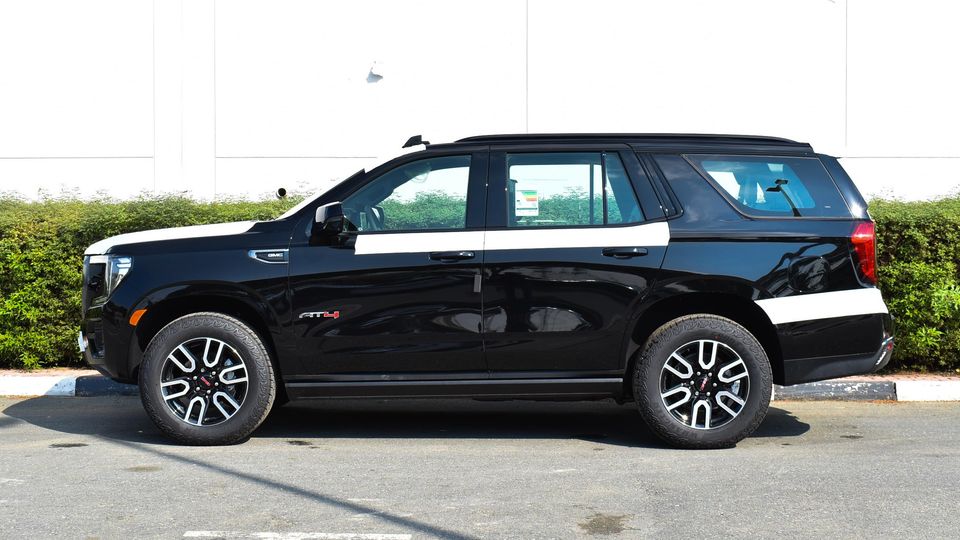 New GMC Yukon AT4 5.3L V8 2023 for sale in Dubai - 574860