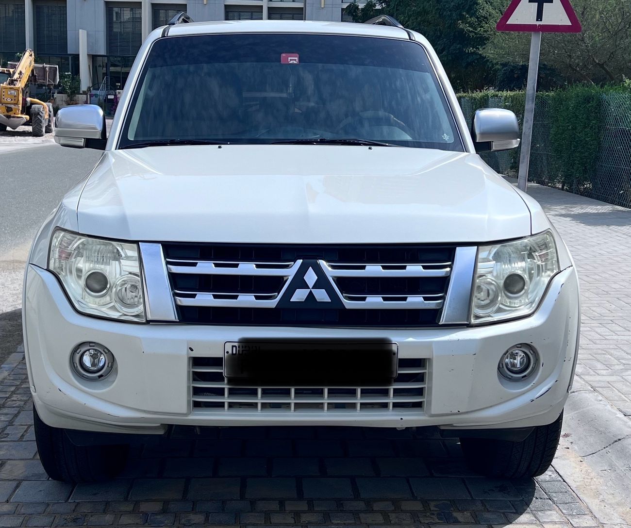 Used Mitsubishi Pajero GLS 2014 for sale in Dubai - 719501