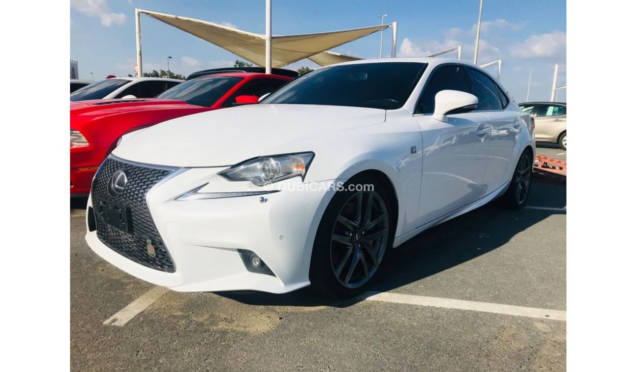 Used Lexus IS350 2016 for sale in Sharjah - 291486