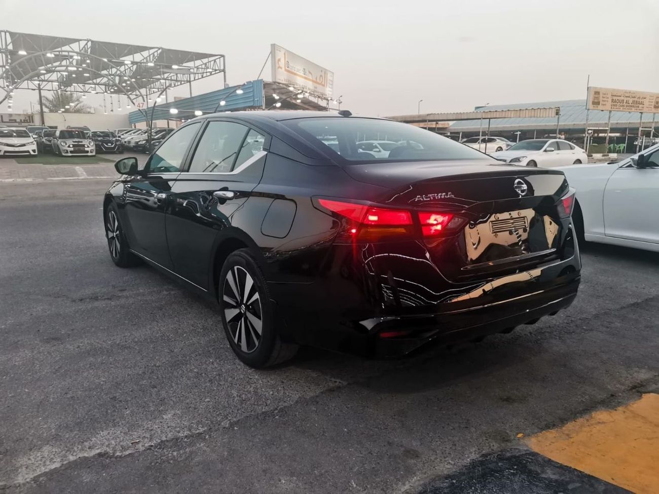 Used Nissan Altima SV 2020 for sale in Dubai - 550239