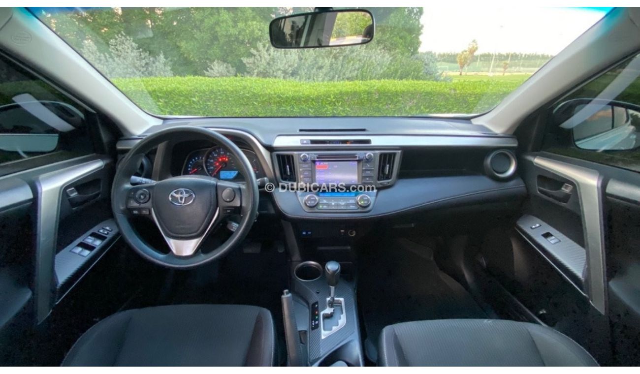 Used Toyota RAV4 Full Option 2013 for sale in Sharjah - 694510