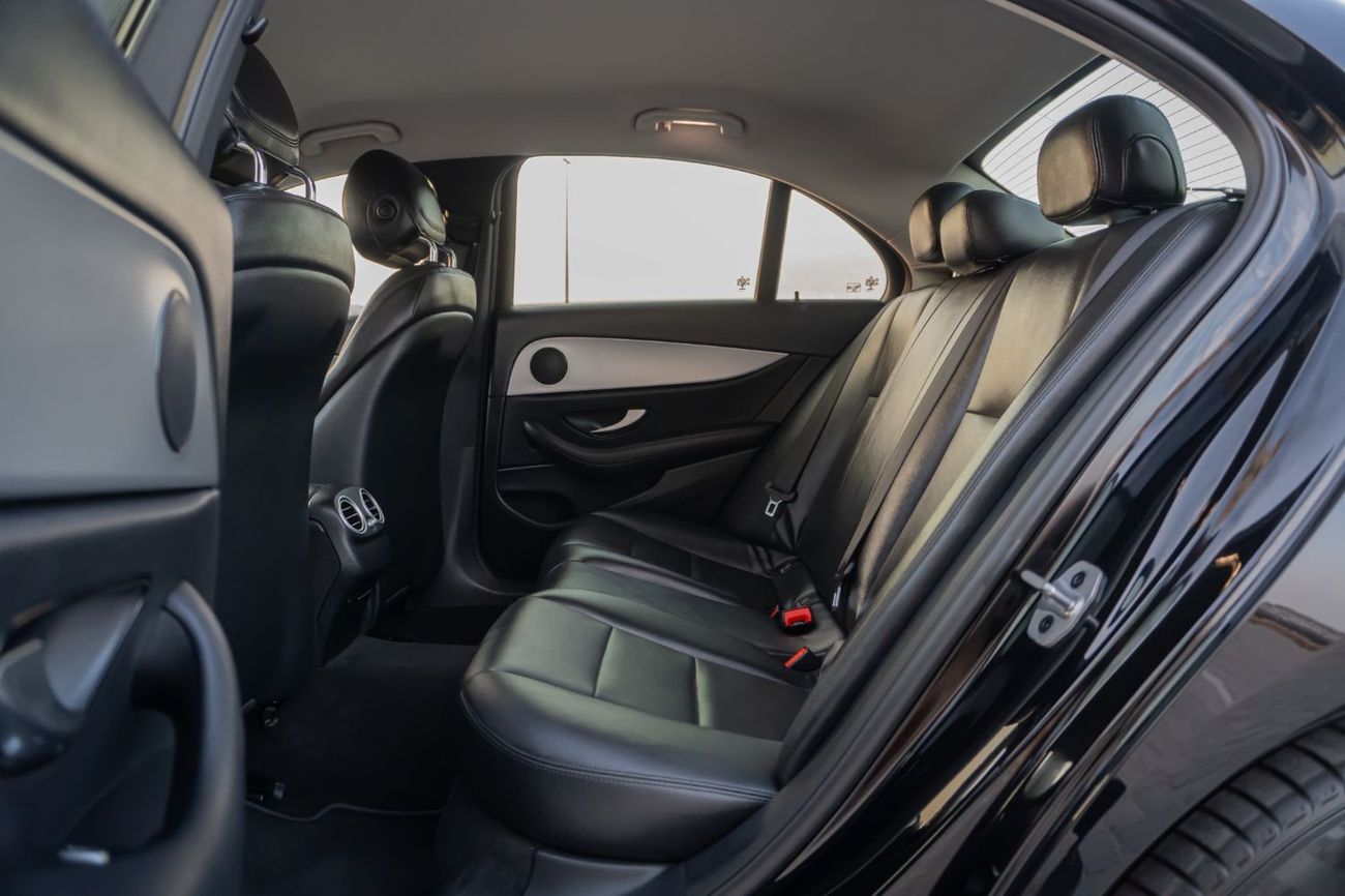 Used Mercedes-Benz E300 GCC CAR MODEL 2020 2020 for sale in Dubai - 846106