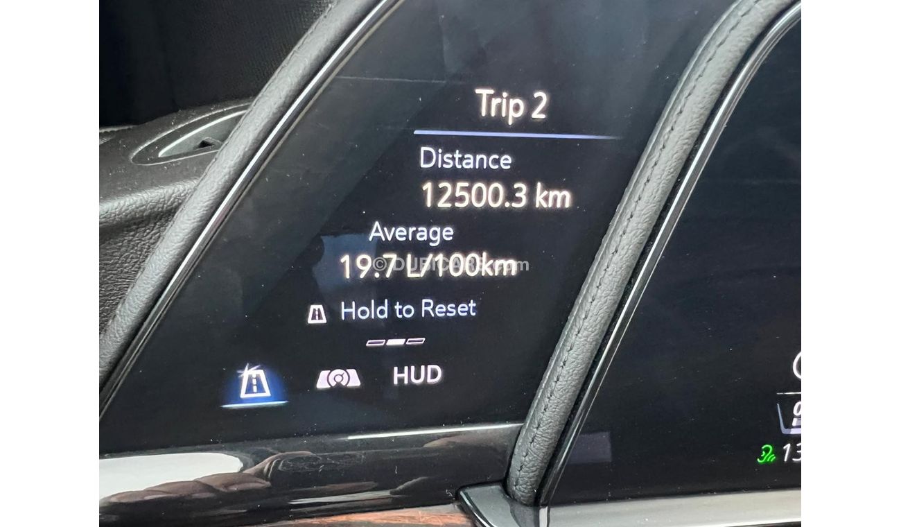 Used Cadillac Escalade 2023 for sale in Sharjah - 650575