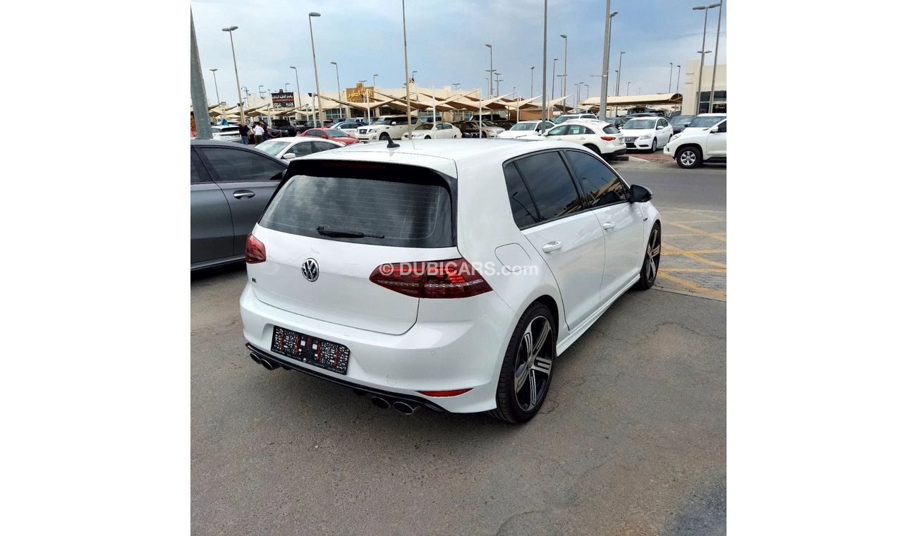 Used Volkswagen Golf R Sport 2016 for sale in Sharjah - 732387