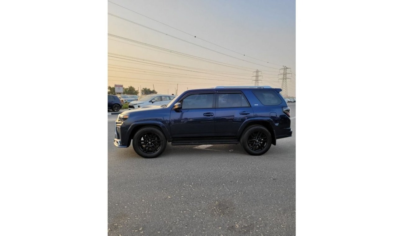 Used Toyota 4Runner 2020 for sale in Dubai - 524808