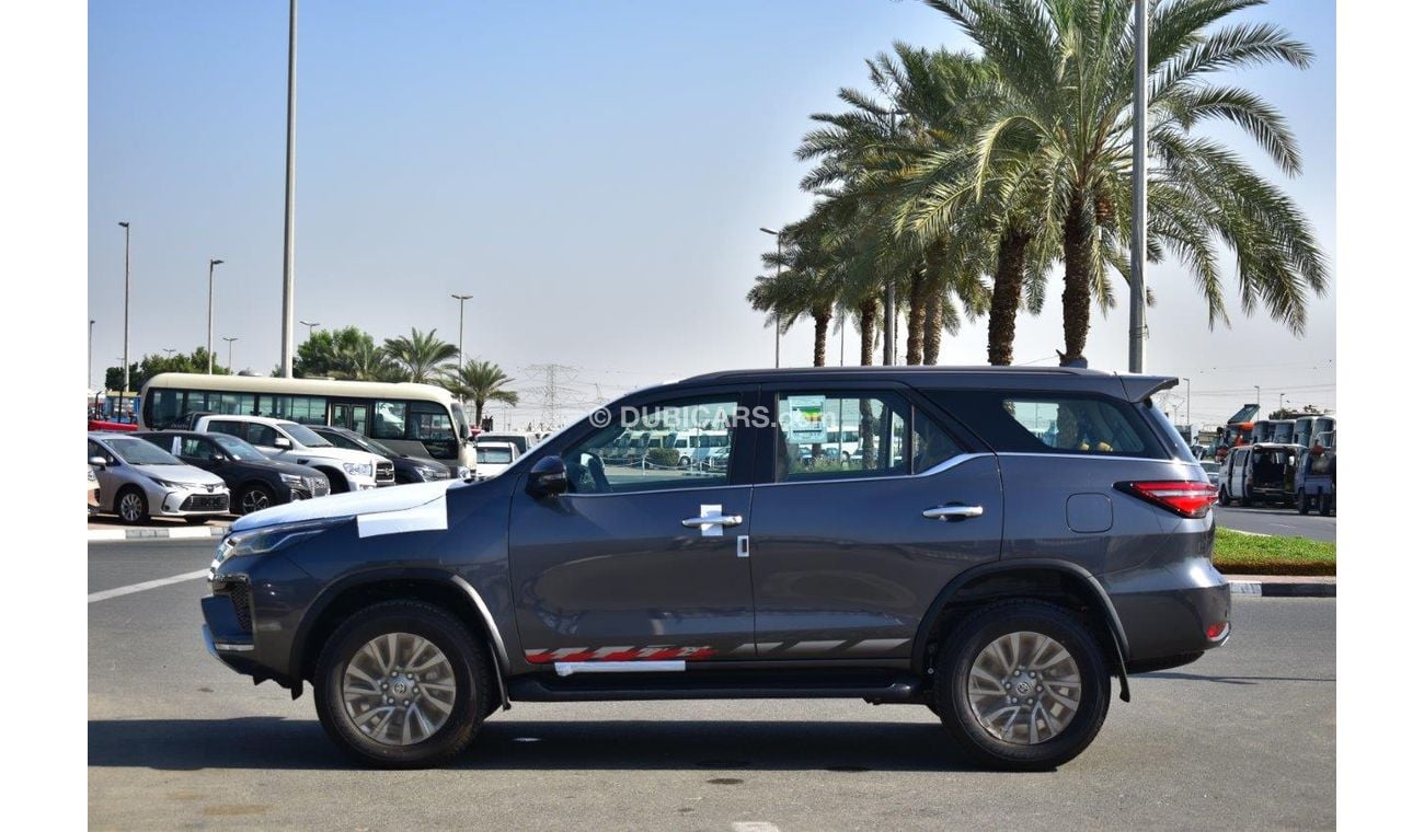 New Toyota Fortuner VXR 2.8L Diesel 4WD 7 Seater Automatic - Euro 4 ...