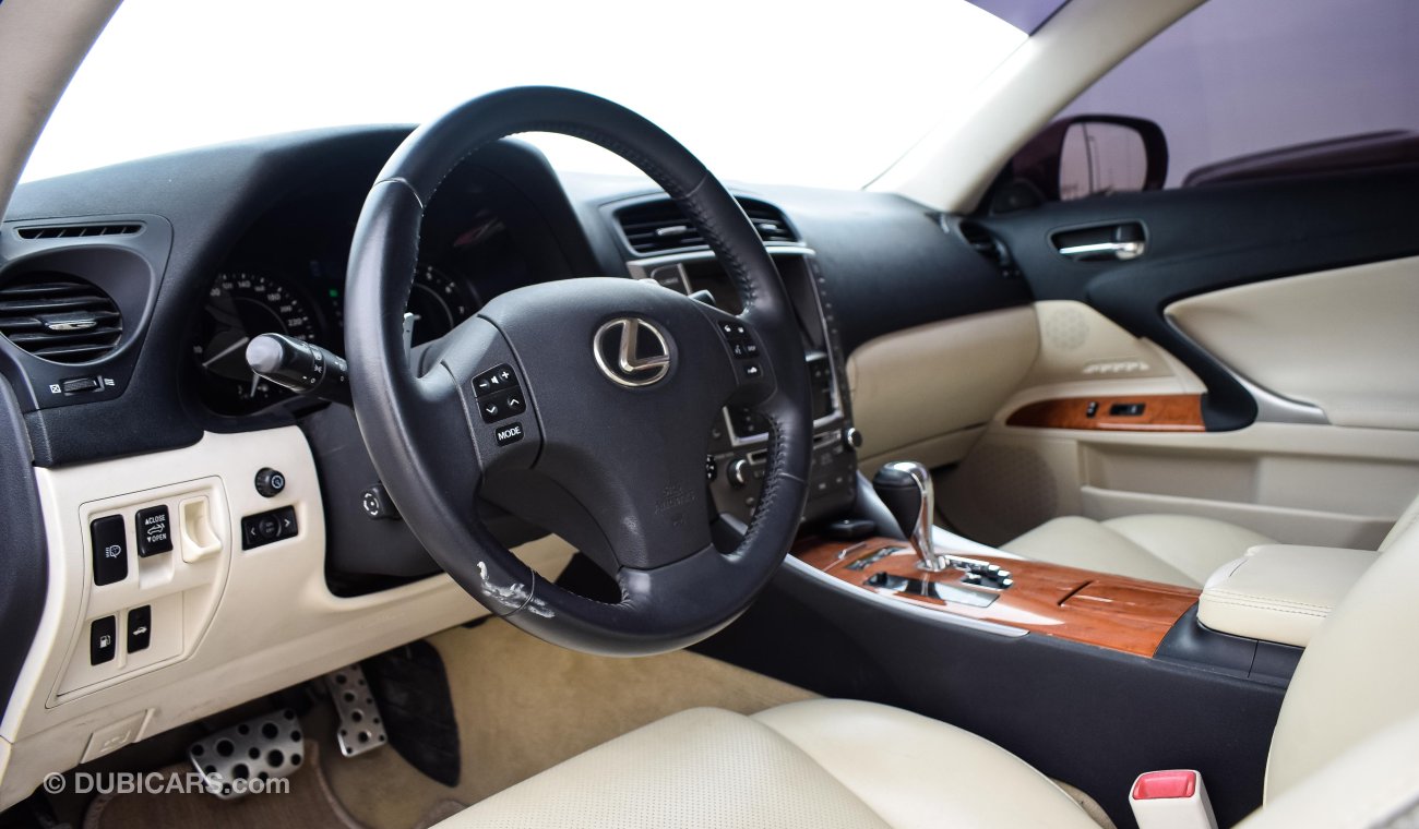 Used Lexus IS300 C 2010 for sale in Dubai - 214981