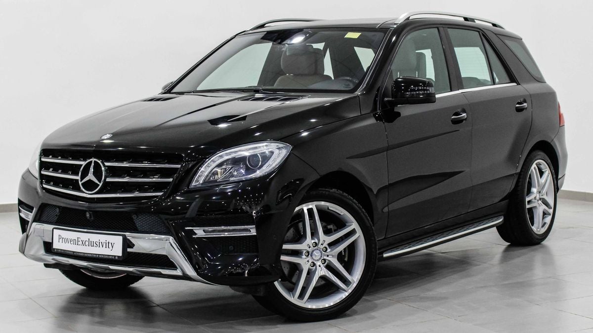 Mercedes-Benz ML 500 4 Matic for sale: AED 180,250. Black, 2014