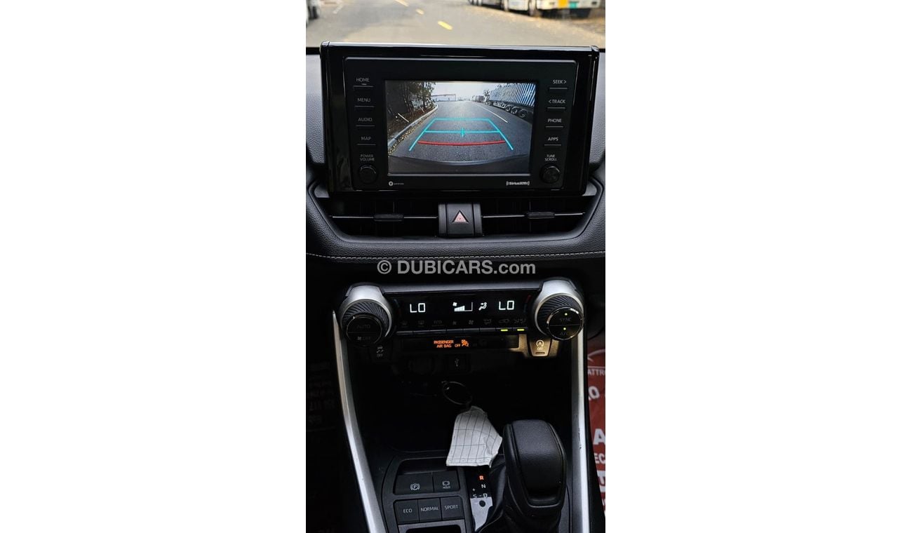 Used Toyota RAV4 Full XLE push button 2021 for sale in Dubai - 611422