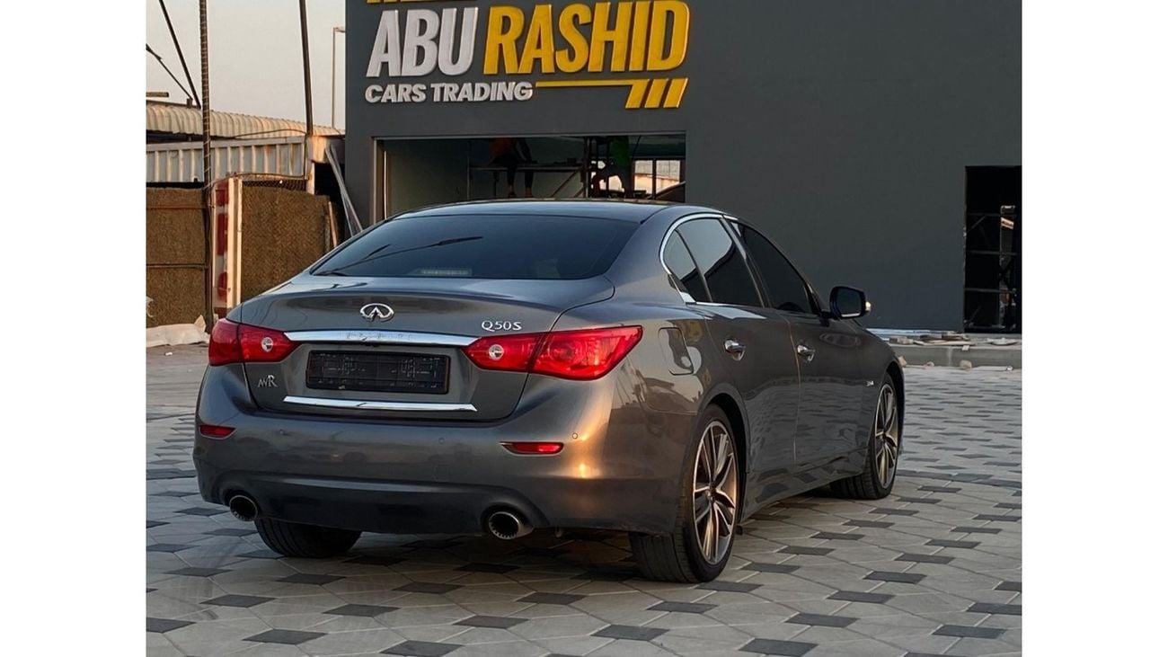 Used Infiniti Q50 Red Sport 400 2017 for sale in Dubai - 781040
