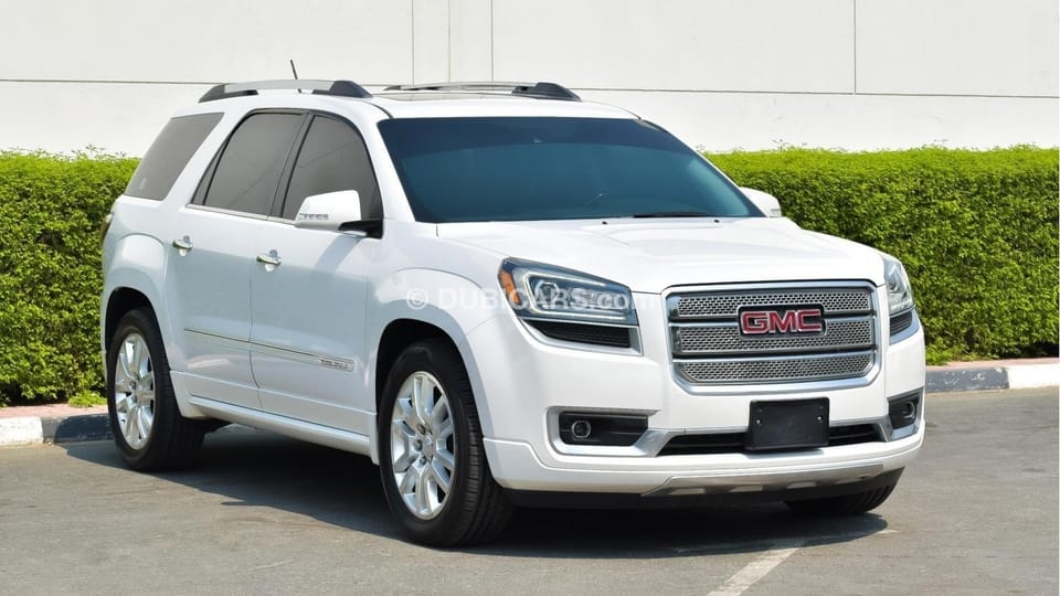 Used GMC Acadia Denali AWD 2016 for sale in Dubai - 551610