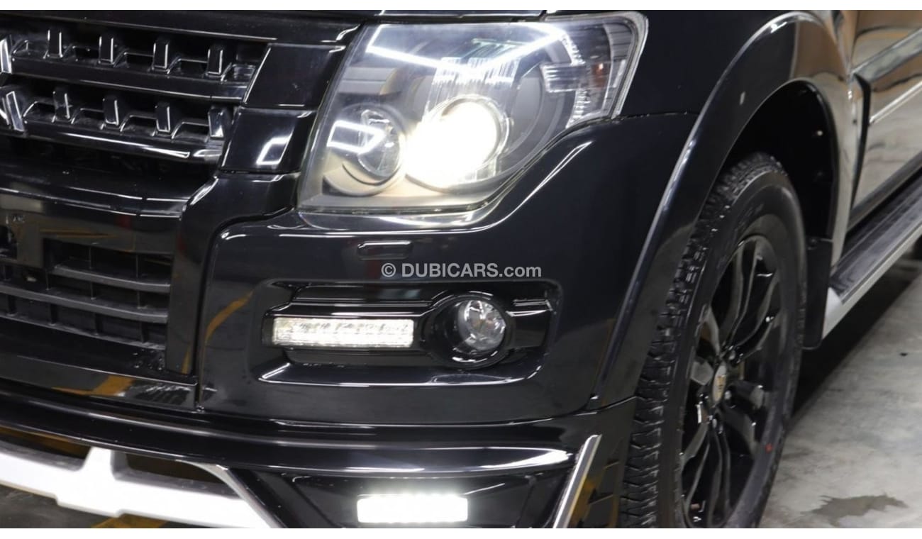 New 2020 MITSUBISHI PAJERO EXCLUSIVE BODY KIT V2 VROOM & BLACK EDITION ...